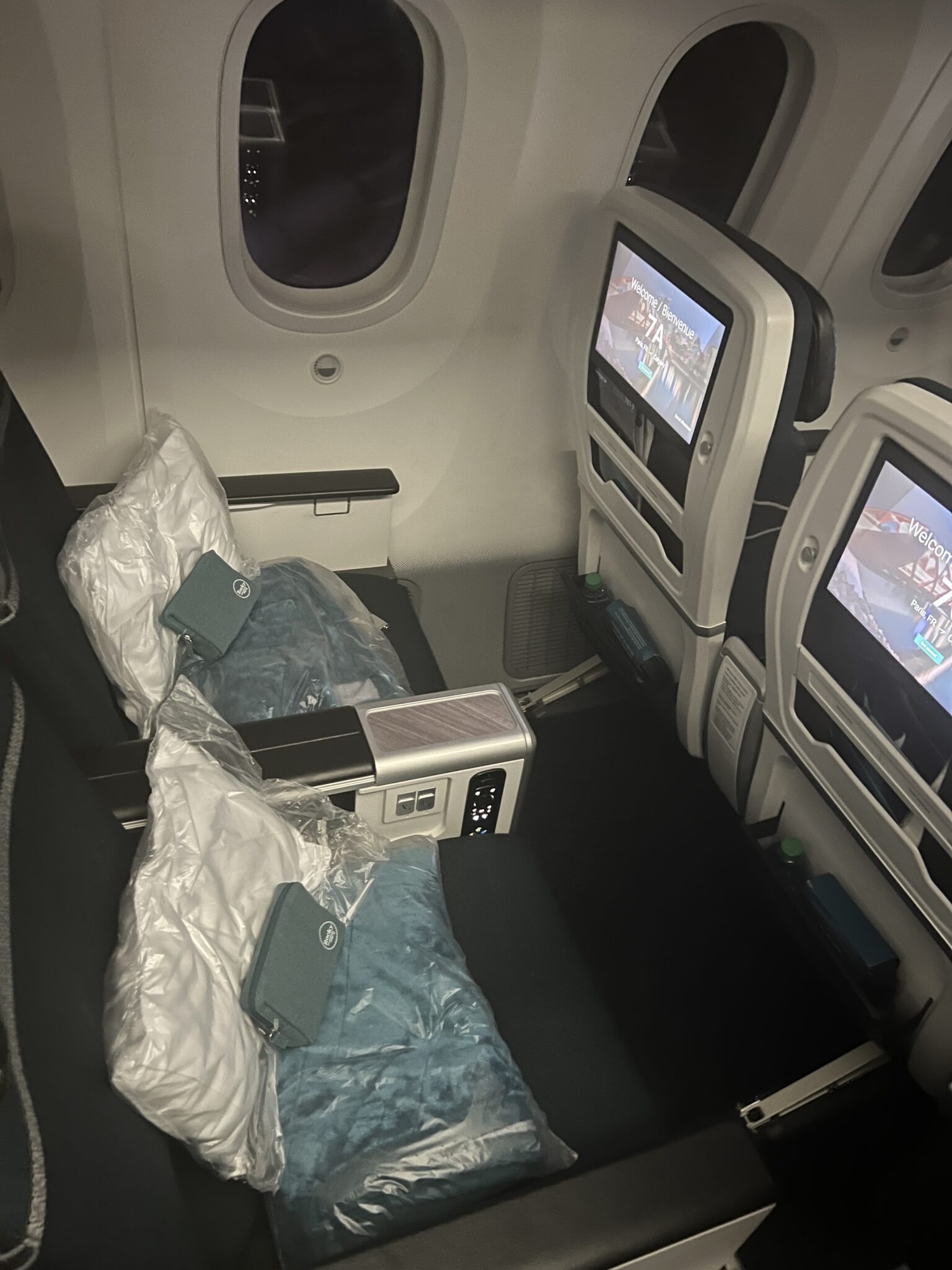Review: WestJet 787 International Premium Economy In 2023 (Worth It ...